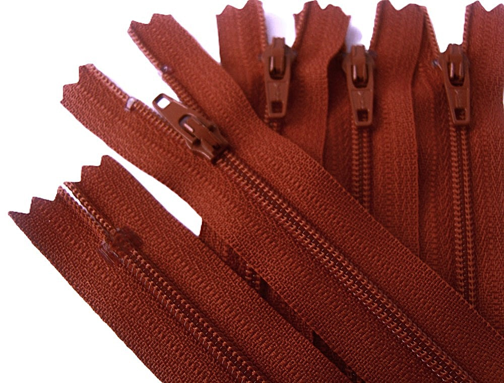 Z4522 YKK 46cm Rust Nylon No.3 Closed End Zip – Ribbonmoon