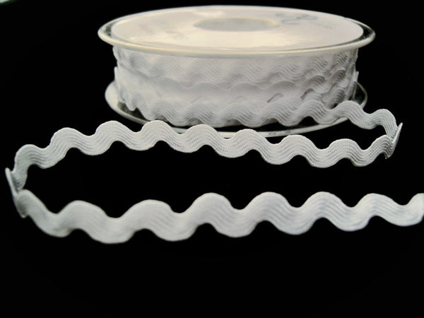 RIC141 9mm Bright White Ric Rac Briad – Ribbonmoon